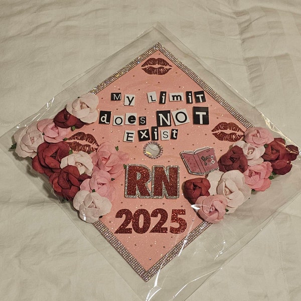 Barbie Grad” Graduation Cap Topper - Etsy
