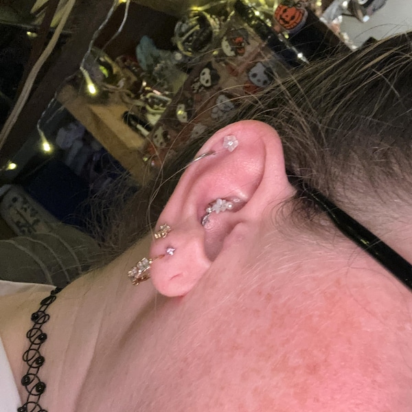 16G Shell Flower With Pearl and Crystal Earring/cartilage/conch/ Helix ...