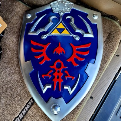 Full Size Link Hylian Zelda Shield With Grip & Handle - Etsy