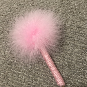 Fluffy Feather Pen . Clueless Pen - Etsy UK