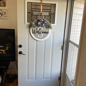 WELCOME SIGN Welcome Guests to Your Home With This Hand - Etsy