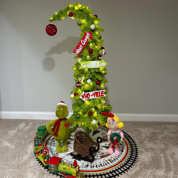 Who-ville Mount Crumpit Grinch Lair Wood Sign Stocking Sign, Laser Cut ...