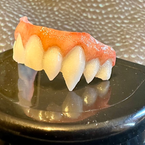 Triple Vampire Fangs: Horror Cosplay Teeth for Halloween, Werewolf, Elf ...