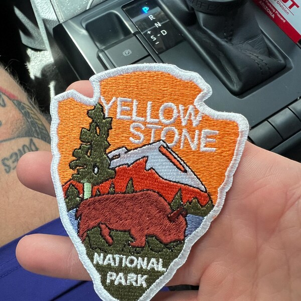 Mount Fuji of Japan Patch (3.5 Inch) Embroidered Iron or Sew-on Badge Asia Trek Mountain ...