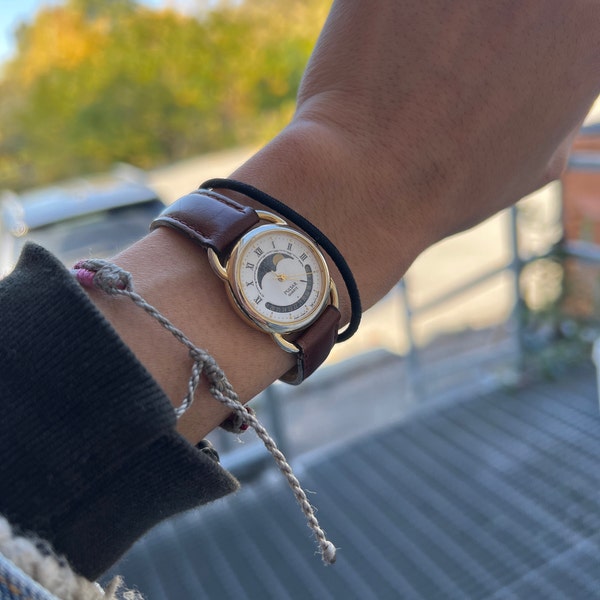 Vintage CHIC Quartz Gold Tone Moon Phase Wrist Watch New Red Leather ...