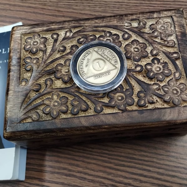 One Day at A Time Alcoholics Anonymous AA Chip Holder Wood Bookmark God ...