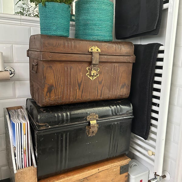 A Working Antique 8 Day Striking Mantel Clock Tameside of Delph- Hirst ...