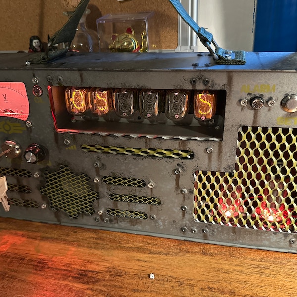 Nixie Tube Clock Radio With Bluetooth, AUX, Fm-radio, Alarm, in ...