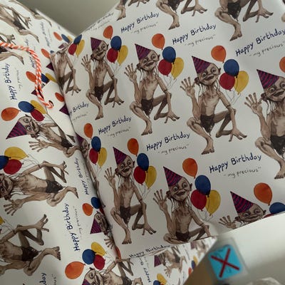 Bilbo Baggins Wrapping Paper, Wrapping Paper, Lord of the Rings, Quirky ...