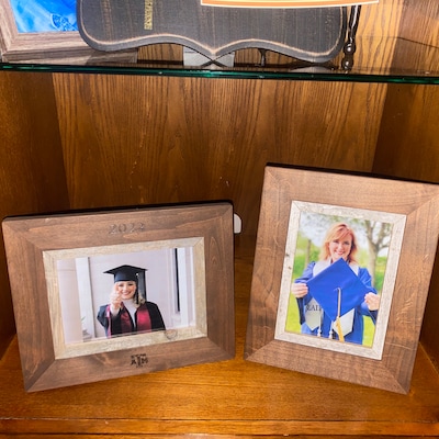 Cornerblock Frame in Rust Farmhouse Picture Frame Wood Picture Frame - Etsy