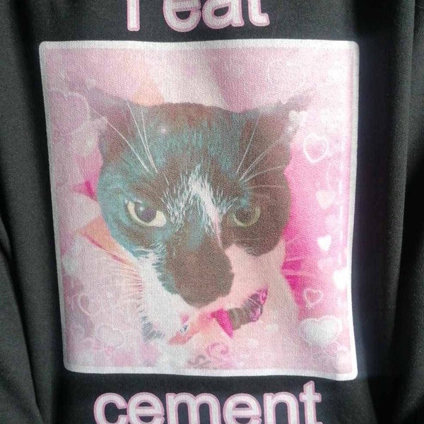 Save the Environment Eat Plastic Kittykittyivy Cute Cat Unisex Style T ...