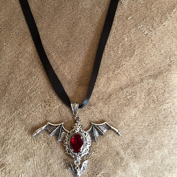 Dark Ruby Red/garnet Filigree Antique Silver Vampire Winged Bat Queen ...