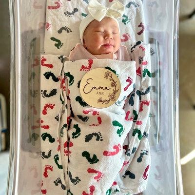 Baby Announcement Sign Girl Wood Baby Name Reveal Plaque Bow - Etsy