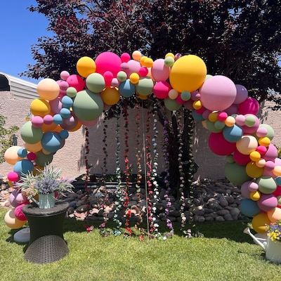 Spring Meadows Balloon Garland Kit / Floral Balloon Arch Boho - Etsy