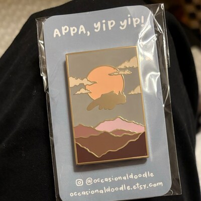 FROG PIN Wizard Frog Hard Enamel Pin - Etsy