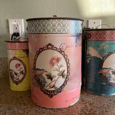 Vintage Rustic Metal Canisters Vintage Canister Set and Tray - Etsy