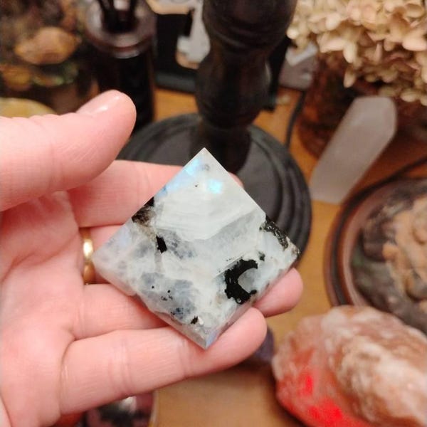 Spinel in Biotite Palm Stone, Manifestation Crystal, Spinel Palm Stones ...