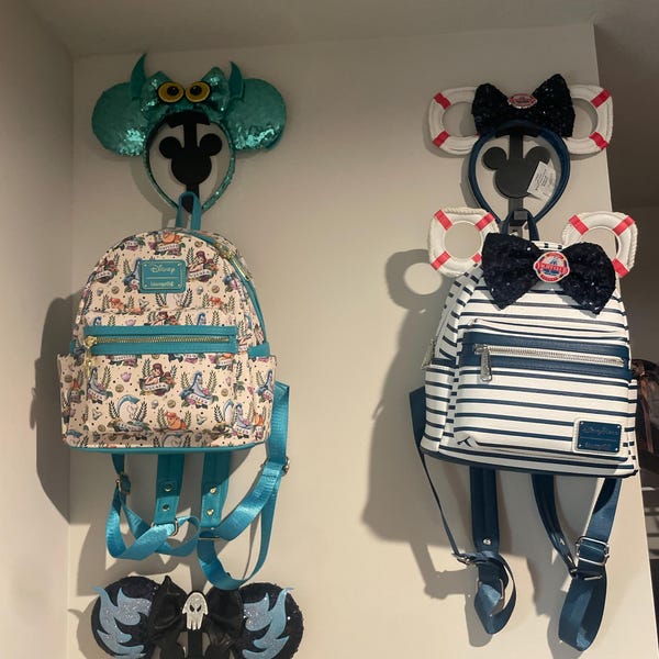 Loungefly and Mouse Ears Combo Hanger, Magical Mouse Loungefly Display ...