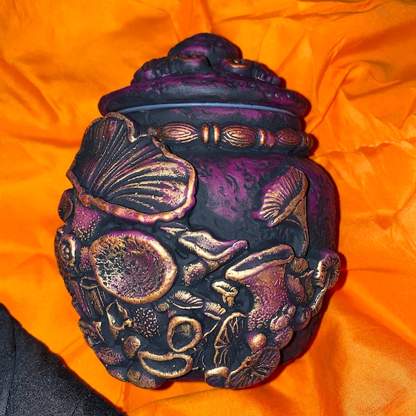Mushroom Urn, Memorial Pet Urn, Small Keepsake Jar for Human Ashes ...