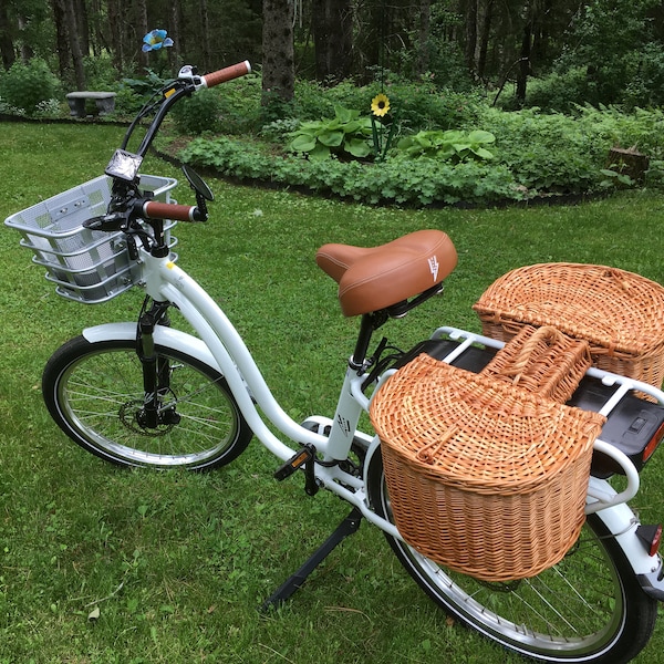 Hand-woven Wicker Bicycle Double Basket, Lidded Wicker Bicycle Double ...