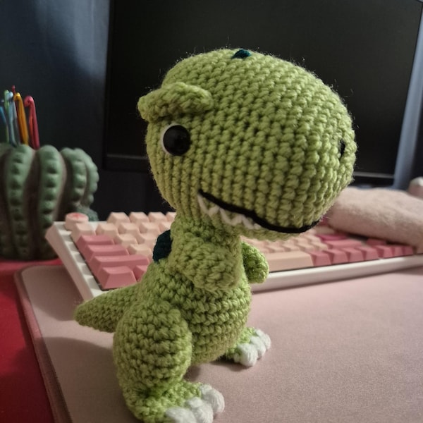 PATTERN: Viktor the Velociraptor - Crochet Raptor Pattern - Amigurumi ...