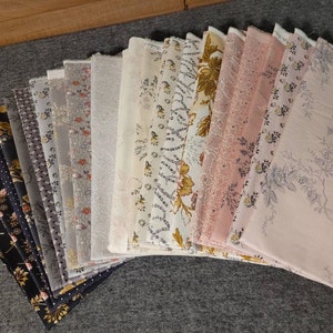Super Bloom Fabric Andover Fabric Half Yard Clover Flowers Cream off ...