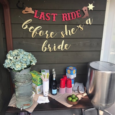 Last Ride Before She's a Bride, Rodeo Bachelorette Party Banner ...