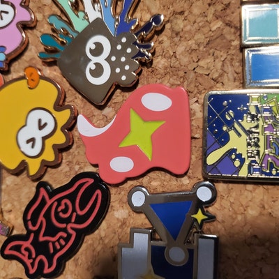 Splatoon Octarian Mem Cake Enamel Pins - Etsy