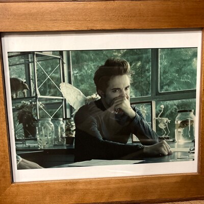 Edward Smell Stinky Face Poster - Etsy