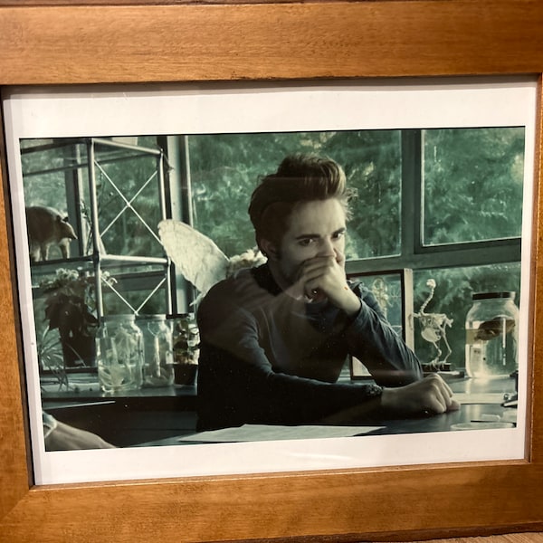 Edward Smell Stinky Face Poster - Etsy