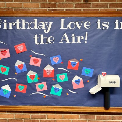 Printable Yellow Bulletin Board Letters With Black Outline for ...