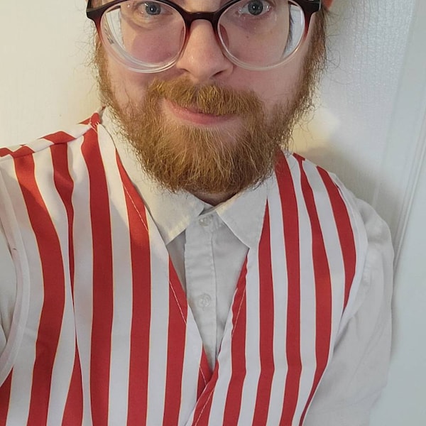 Gru's Minion Overall Logo Vinyl Iron-on Decal - Etsy