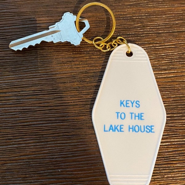 Keys to the Lake House Keychain - Etsy