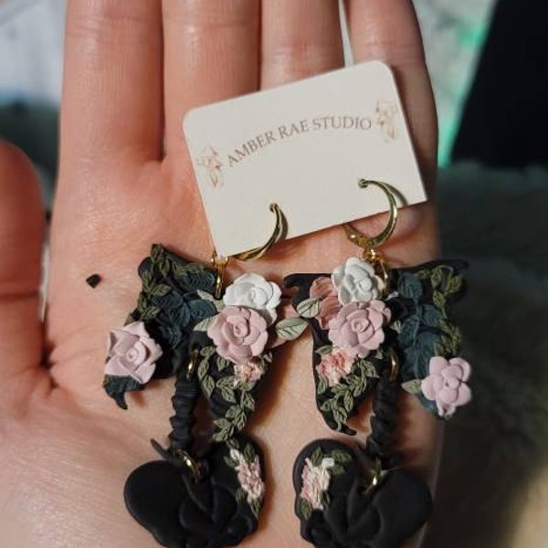 Goth Daisy Earrings, Dark Cottagecore Earrings, Trendy Whimsigoth ...