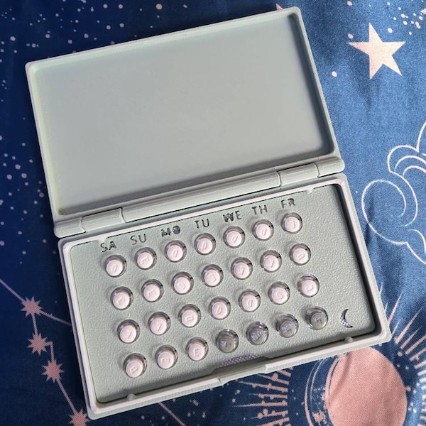 Birth Control Pill Case for Isibloom, 3D Printed Custom, Diamond ...