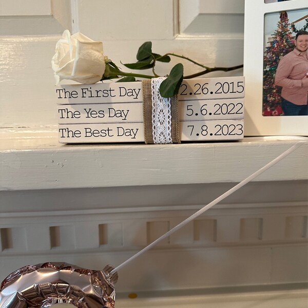 Custom Book Stack Centerpiece||wedding & Home Decor||made With Real Books||literary Wedding ...