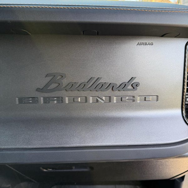 2x Hawk Bird Hellhawk Redeye Emblem Logo for Jeep Grand Cherokee ...