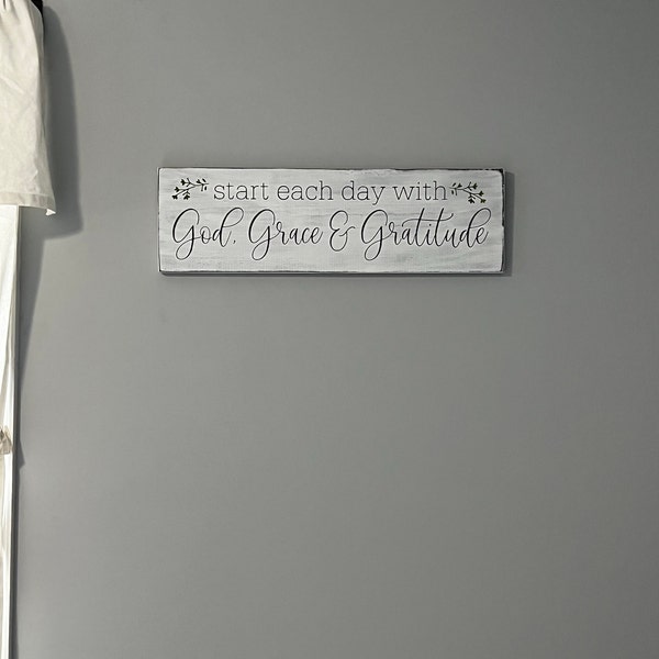God Grace and Gratitude Sign/ Religious / Farmhouse / Faith /wood Sign ...
