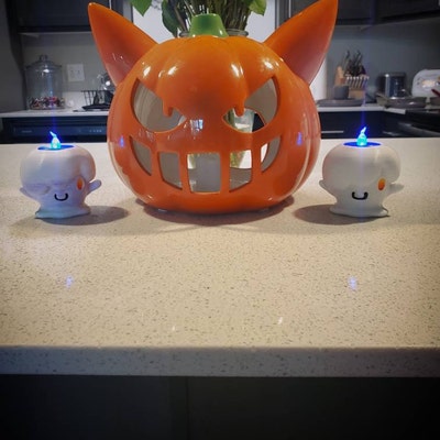 GLOWS in the Dark Pokemon Litwick Twinkling Light-up Candle Figurine ...