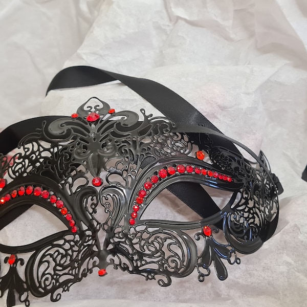 Womens Red Masquerade Mask, Red Feathers Masquerade Ball Mask, Red ...