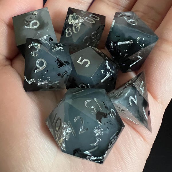 Gravensworn - Smoke Dice, Handmade Resin Sharp Edge Dice Set for Dnd, D ...