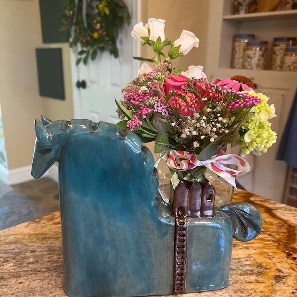 Ceramic Bull Sculpture, Unique Hand Made Gift, Minimalist Animal ...