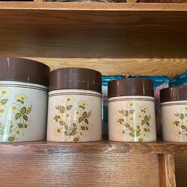 Vintage Glazed Ceramic Feet Salt and Pepper Shakers - Etsy