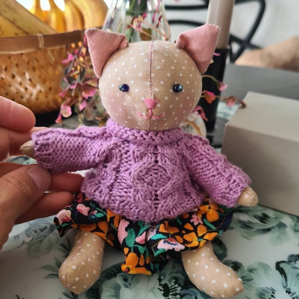 Cat With Dress Pattern and Tutorial. 7" Tall ( 18 Cm ) - Etsy