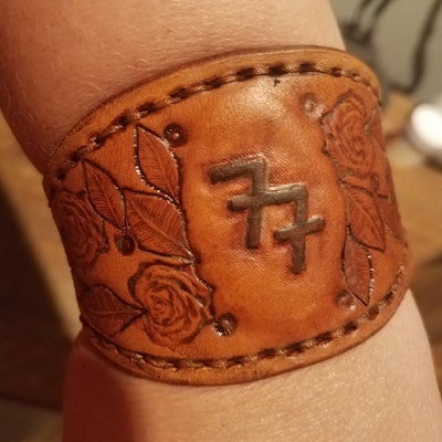 Fire Agate Leather Tooled Cuff Quartz Leather Cuff Lapis - Etsy