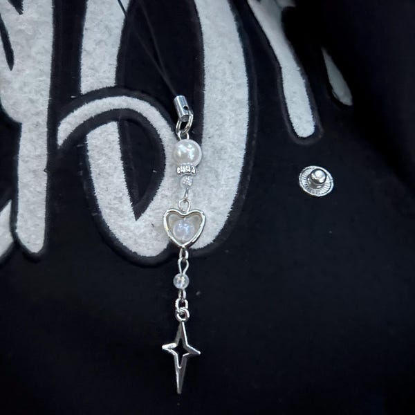 Cute Wing Keychain - Etsy