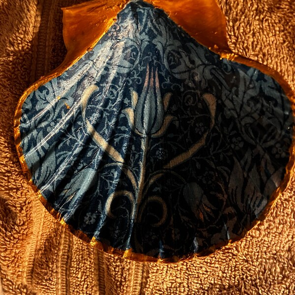 Trio of Hand Decorated Oyster Shell Tree Decorations Pretty Fairies ...