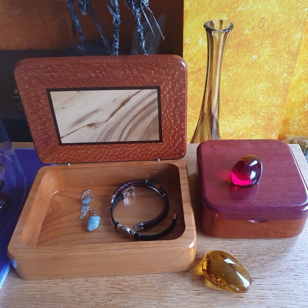 Walnut, Alder, With Turquoise Inlay Box - Etsy