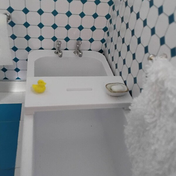 Dolls House Modern Full Bathroom Set, Bath, Vanity With Double Sinks ...