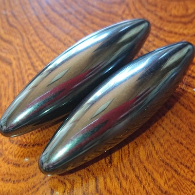 One Pair Large Magnet Ellipsoids Buzz Magnets 60mm 2.25 Inches Snake ...